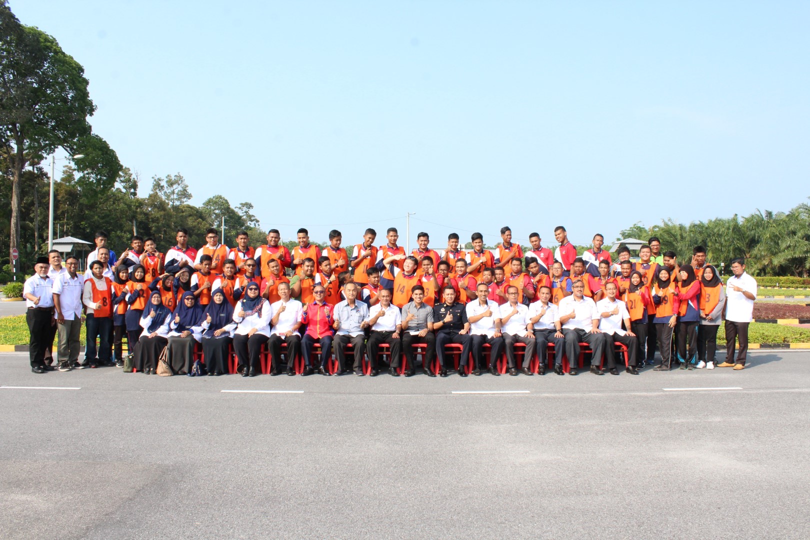 Majlis Pengujian Lesen Memandu Murid Berkeperluan Khas (MBK) Muar Tahun ...