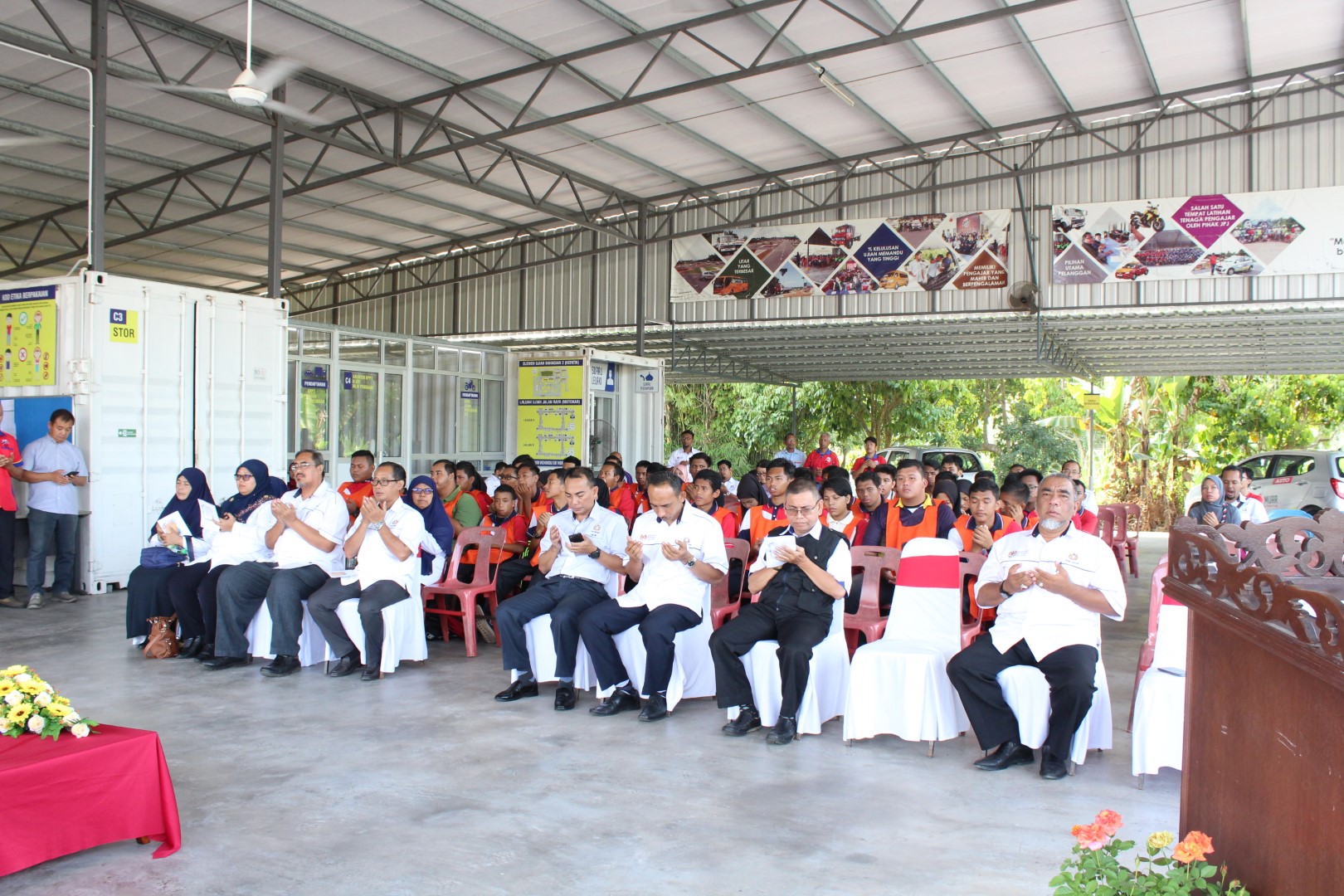 Majlis Pengujian Lesen Memandu Murid Berkeperluan Khas (MBK) Muar Tahun ...